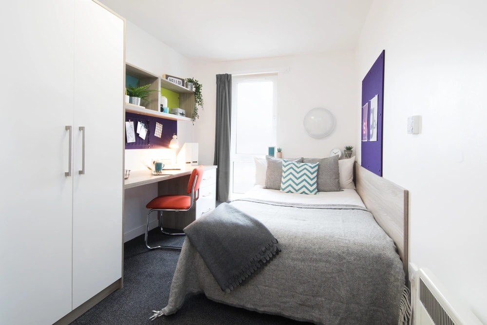 University Student Accommodation in Coventry | 600+ Rooms